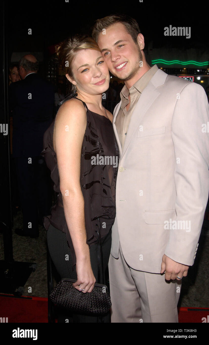 LOS ANGELES, CA. September 17, 2002: Singer LEANN RIMES & husband at ...