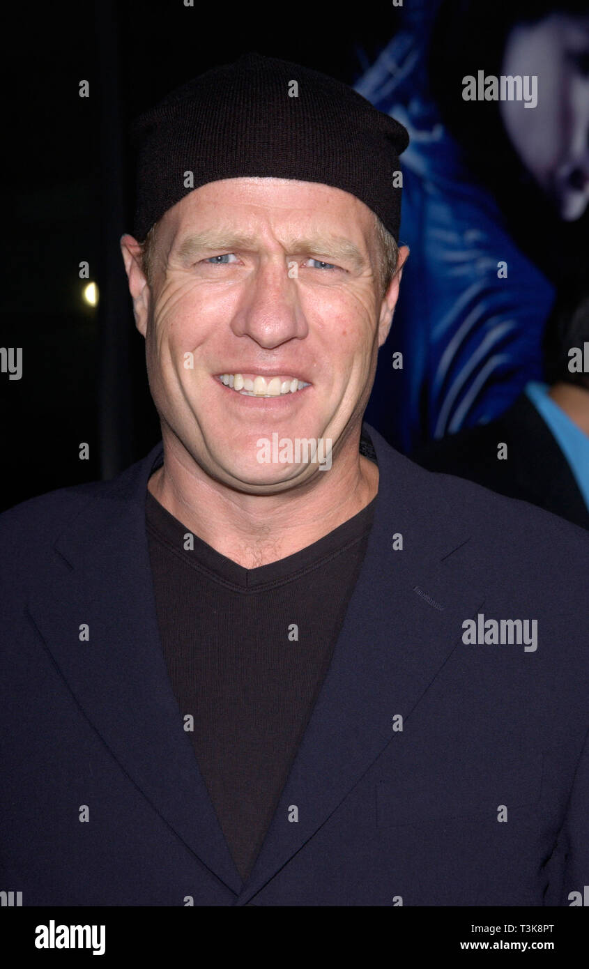 LOS ANGELES, CA. September 18, 2002: Actor GREGG HENRY at the world ...