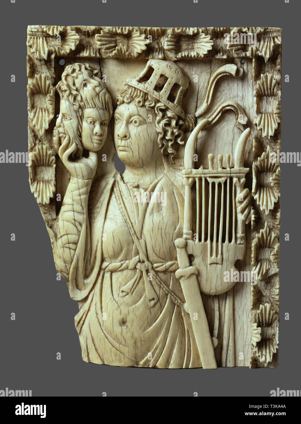 Comedy opera hi-res stock photography and images - Alamy