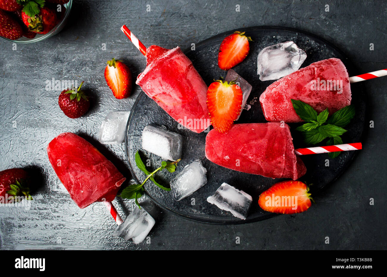 Popsicle ice cream hi-res stock photography and images - Alamy