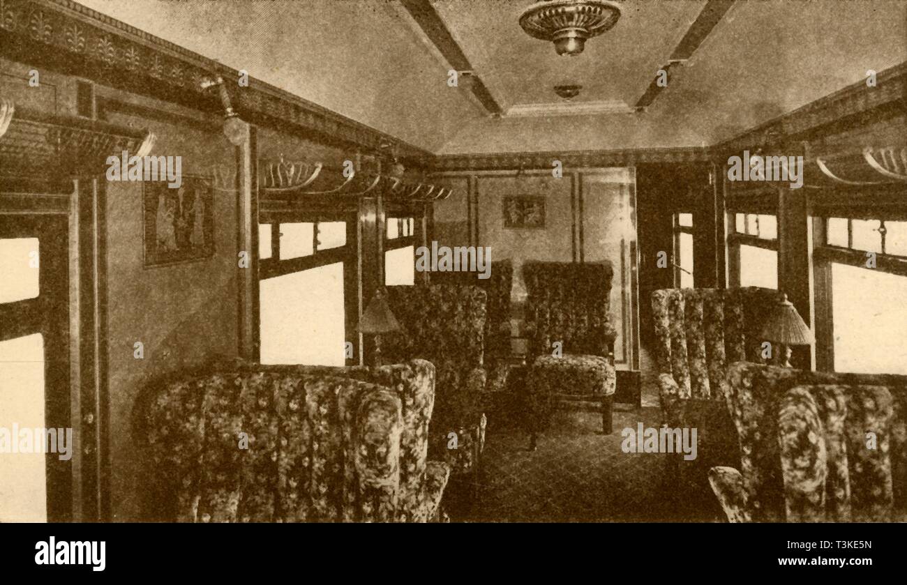 Interior 1930's train carriage hi-res stock photography and images - Alamy