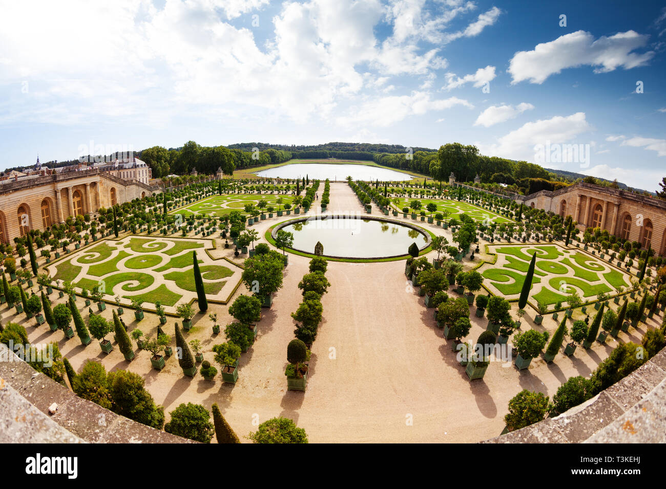 Versailles gardens hi-res stock photography and images - Alamy