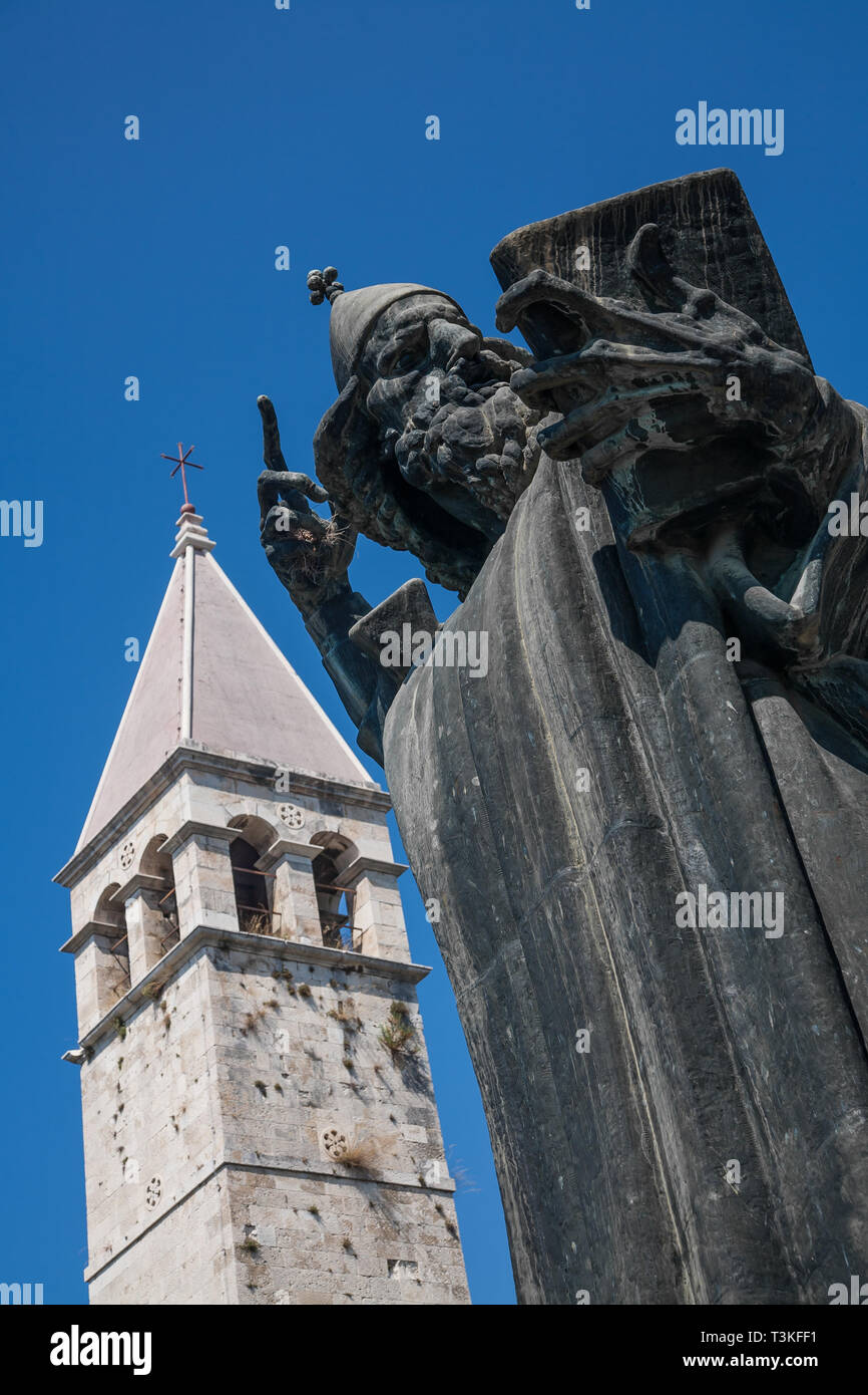 Statue of Archbishop Gregory of Nin in Split, Croatia Stock Photo - Alamy