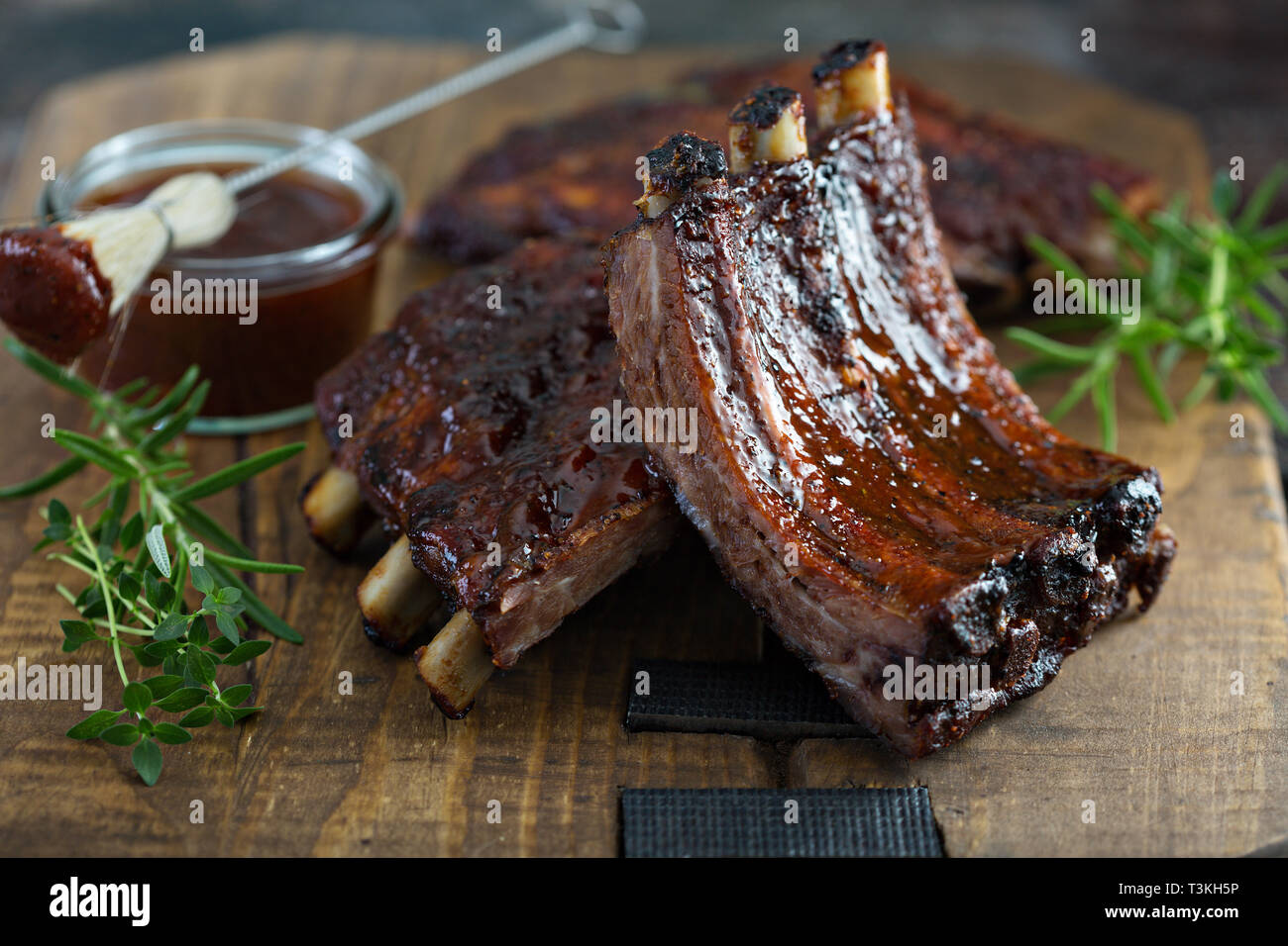 Grilled bbq ribs with sauce Stock Photo - Alamy