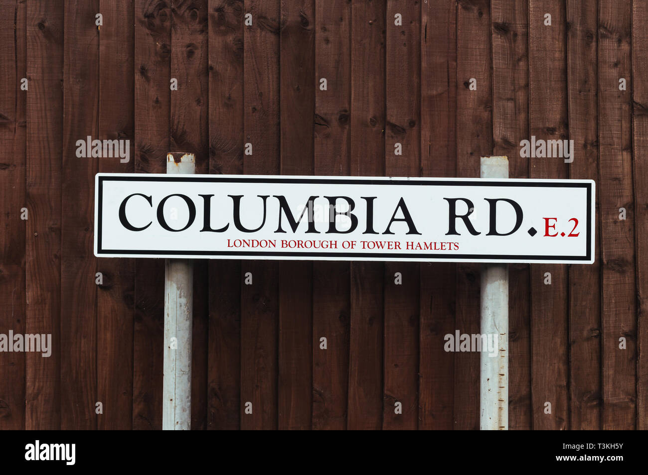 The Columbia Road street name sign, Borough of Tower Hamlets, London ...