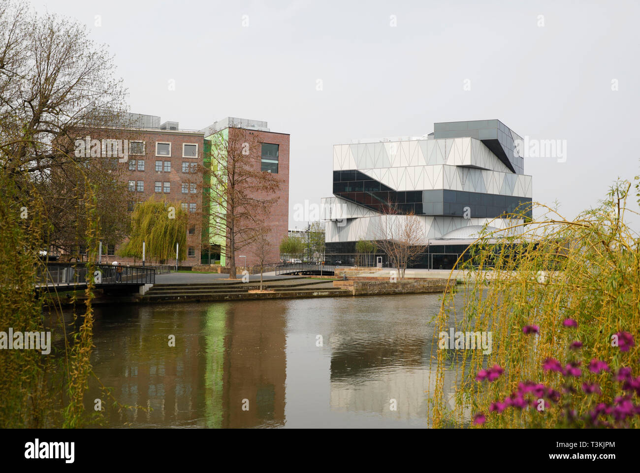 Experimenta building hi-res stock photography and images - Alamy