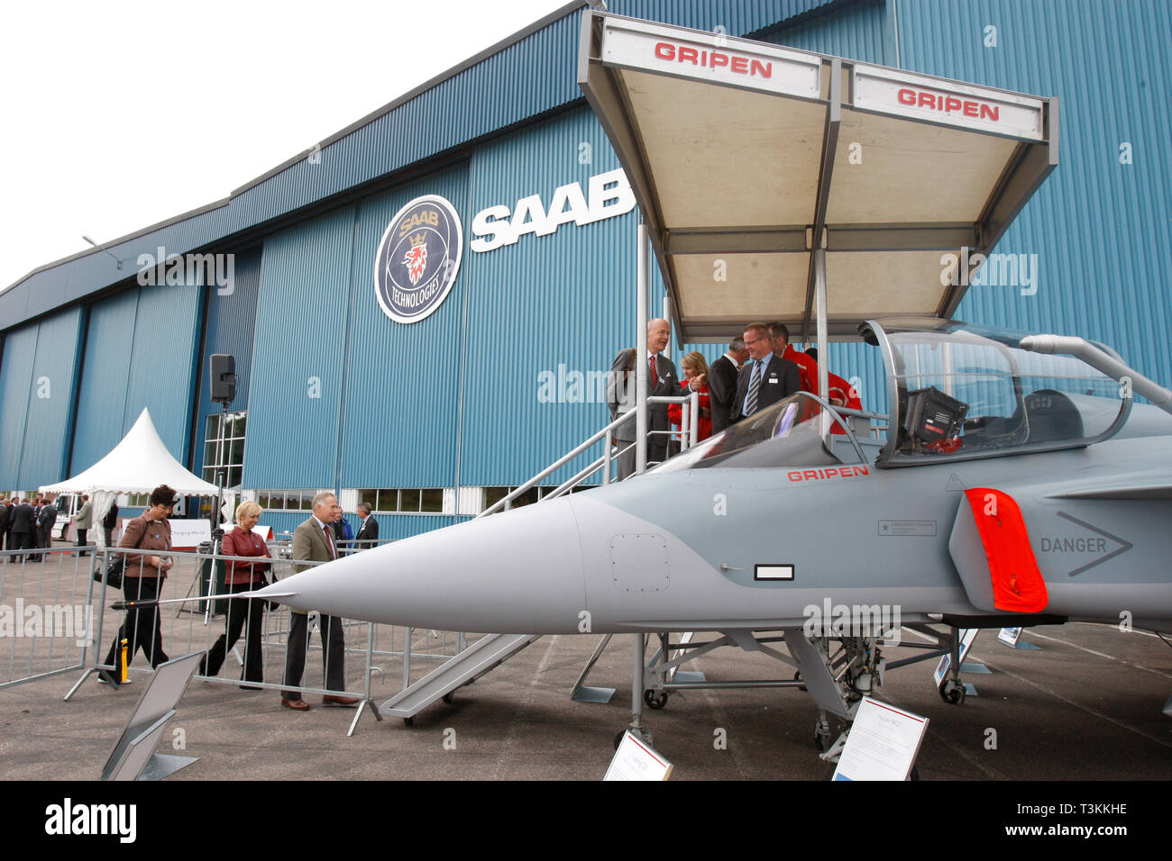 Saab celebrates 70 years and shows up the fighter jet JAS 39 Gripen ...