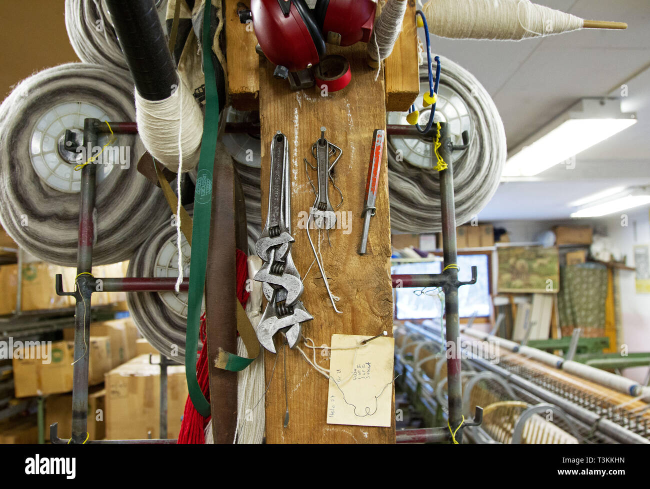 Östergötland's wool spinner is one of the last spinning mills of its ...