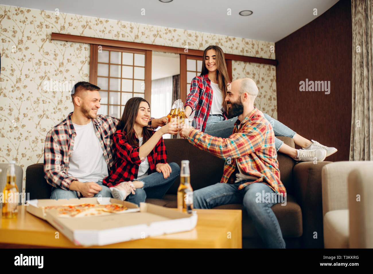 Clink bottles hi-res stock photography and images - Alamy
