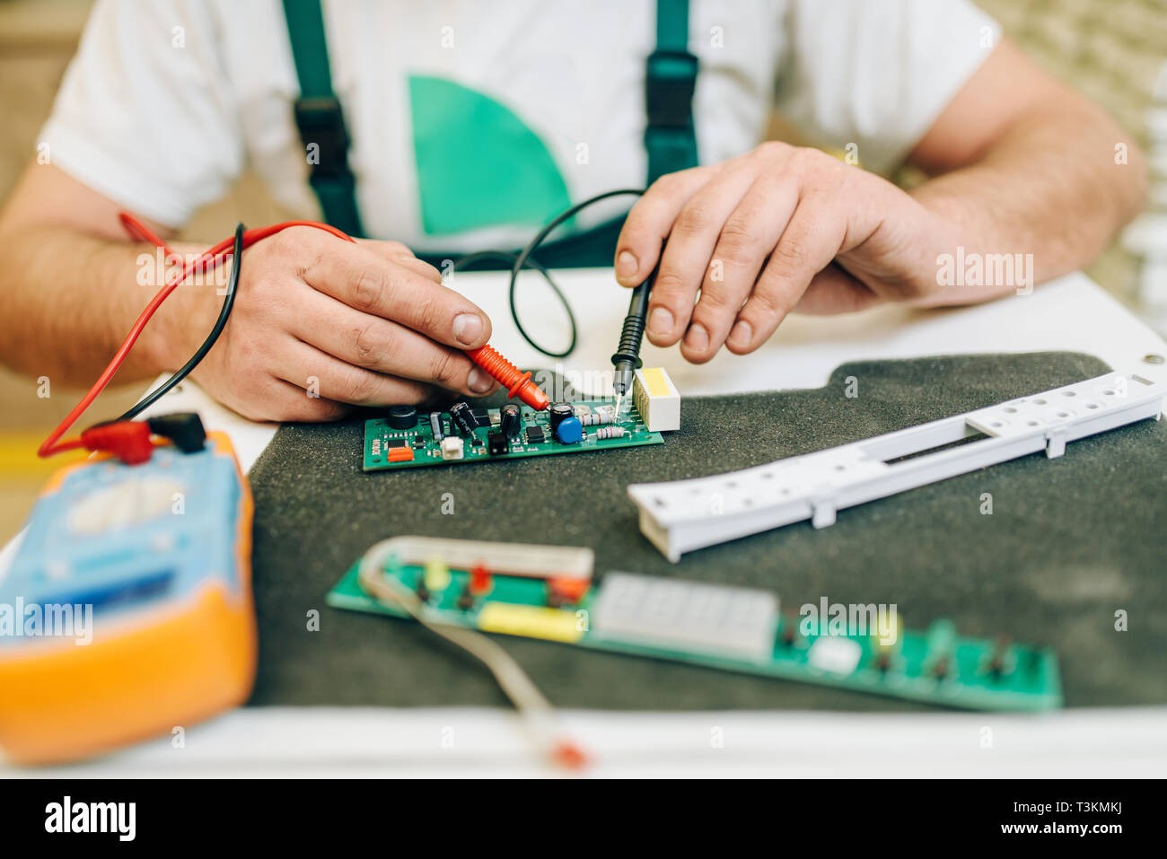 Electrician checks hi-res stock photography and images - Alamy