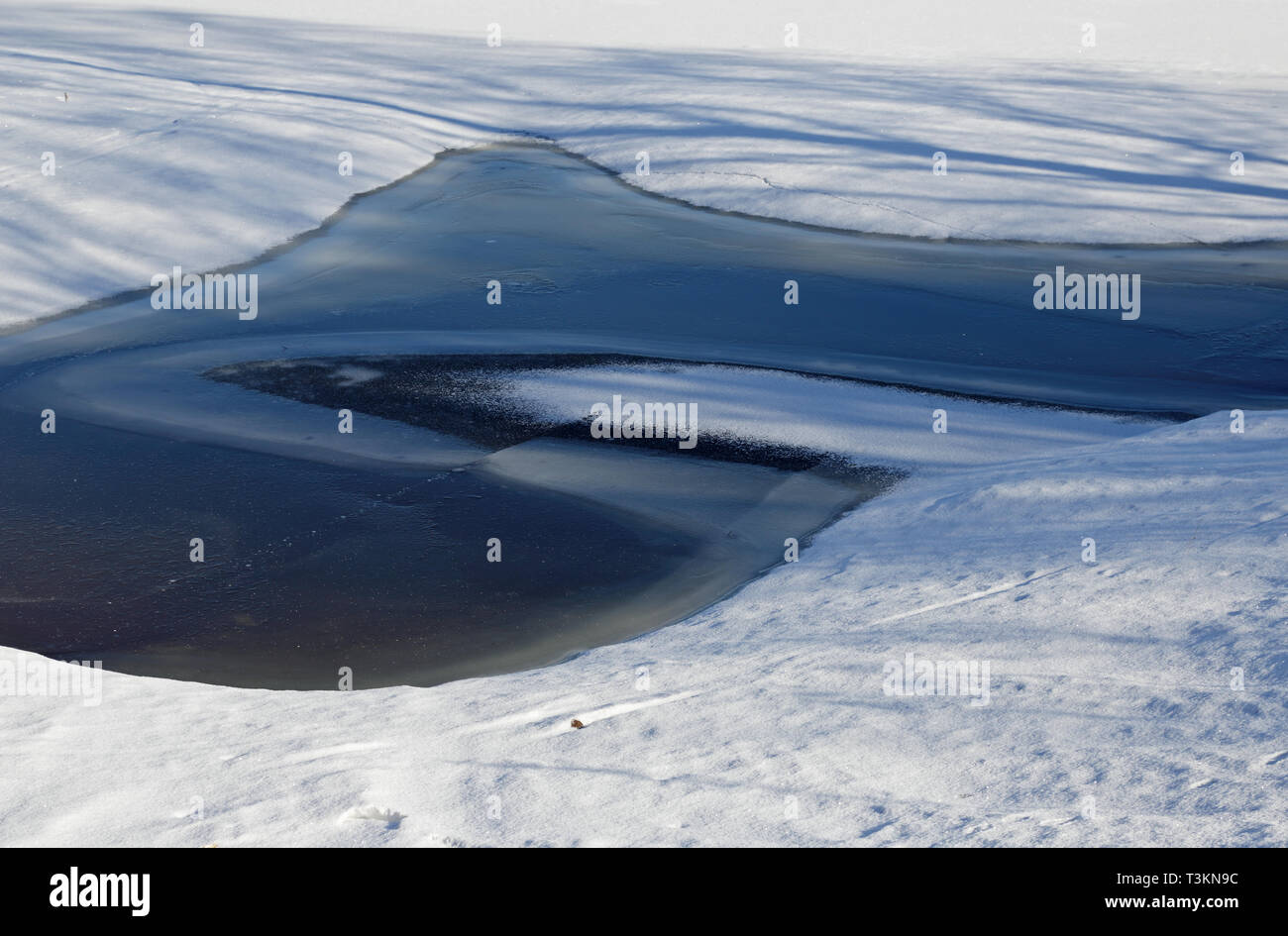 Bright light lines hi-res stock photography and images - Alamy