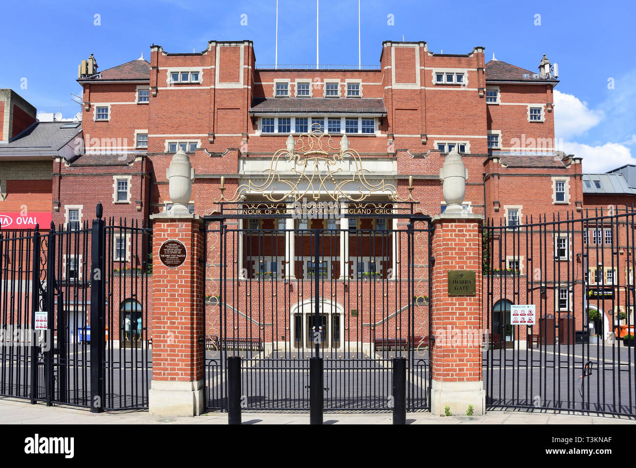 Kennington oval hi-res stock photography and images - Alamy