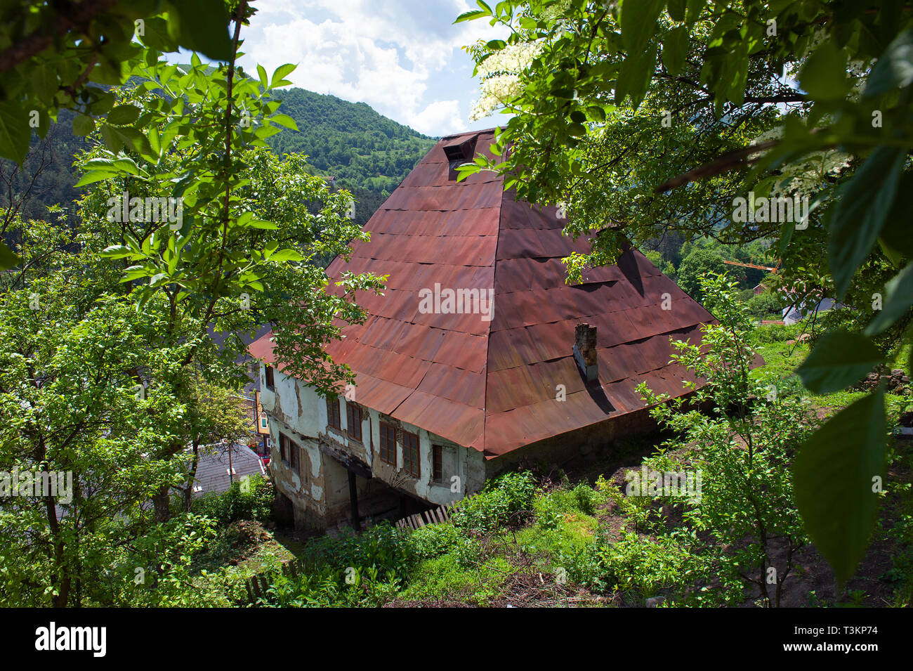 Jajce/ Bosnia and Herzegovina: Typical traditional bosnian house on the ...
