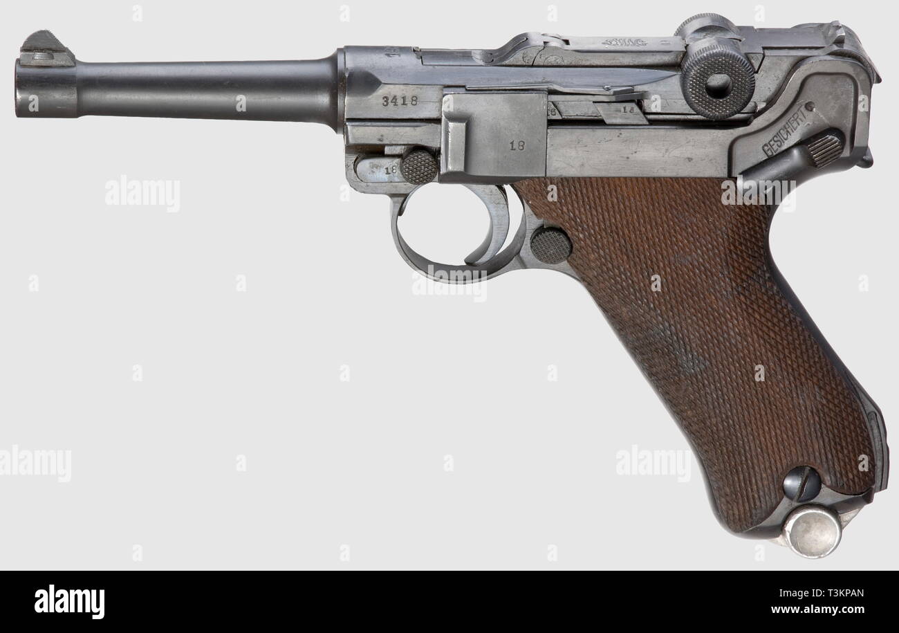 Luger pistol 1908 hi-res stock photography and images - Alamy