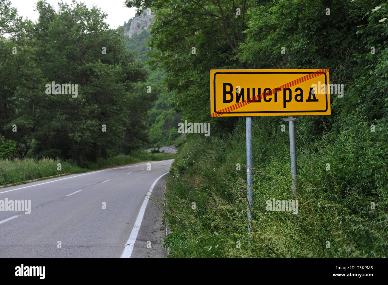 Cyrillic script hi-res stock photography and images - Alamy