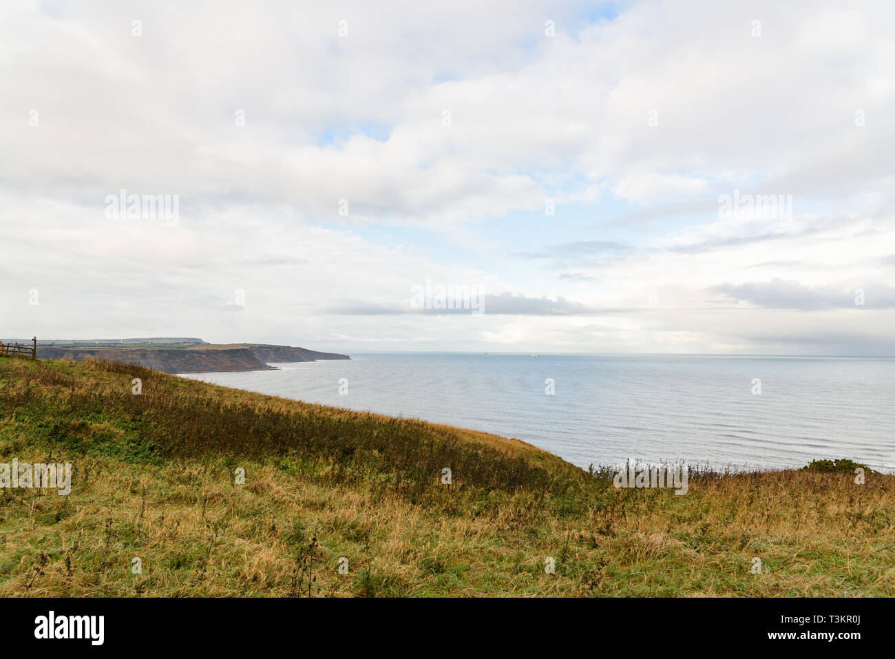 Kettleness beach hi-res stock photography and images - Alamy