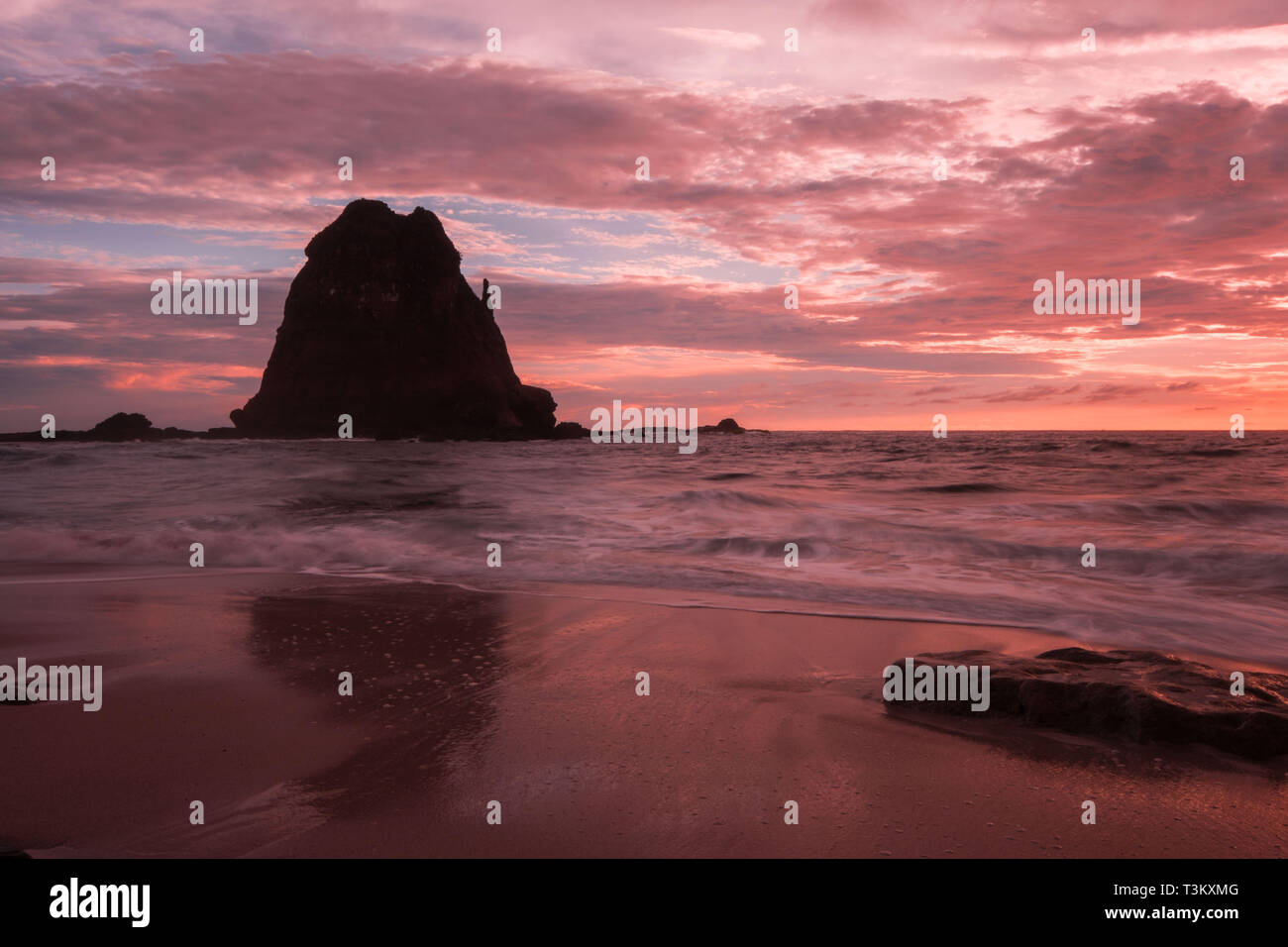 Papuma beach at sunrise hi-res stock photography and images - Alamy