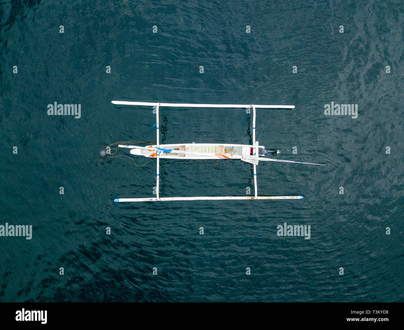 Traditional indonesian fishing boat hi-res stock photography and images ...