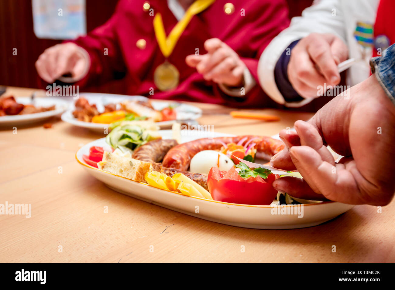 Food contest judge hi-res stock photography and images - Alamy