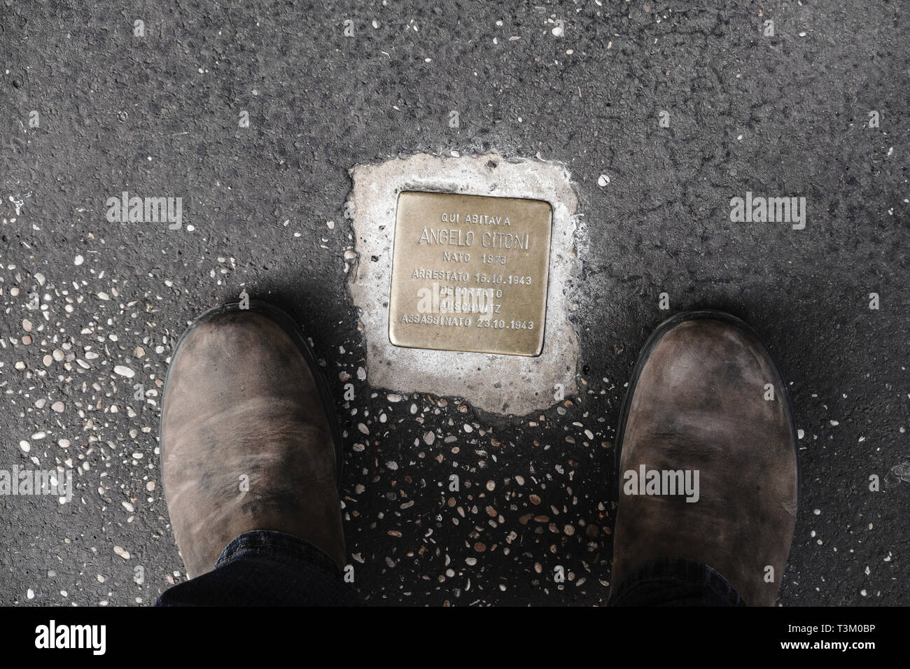 Brass cobblestone sized memorials, referred to as stolpersteine in ...