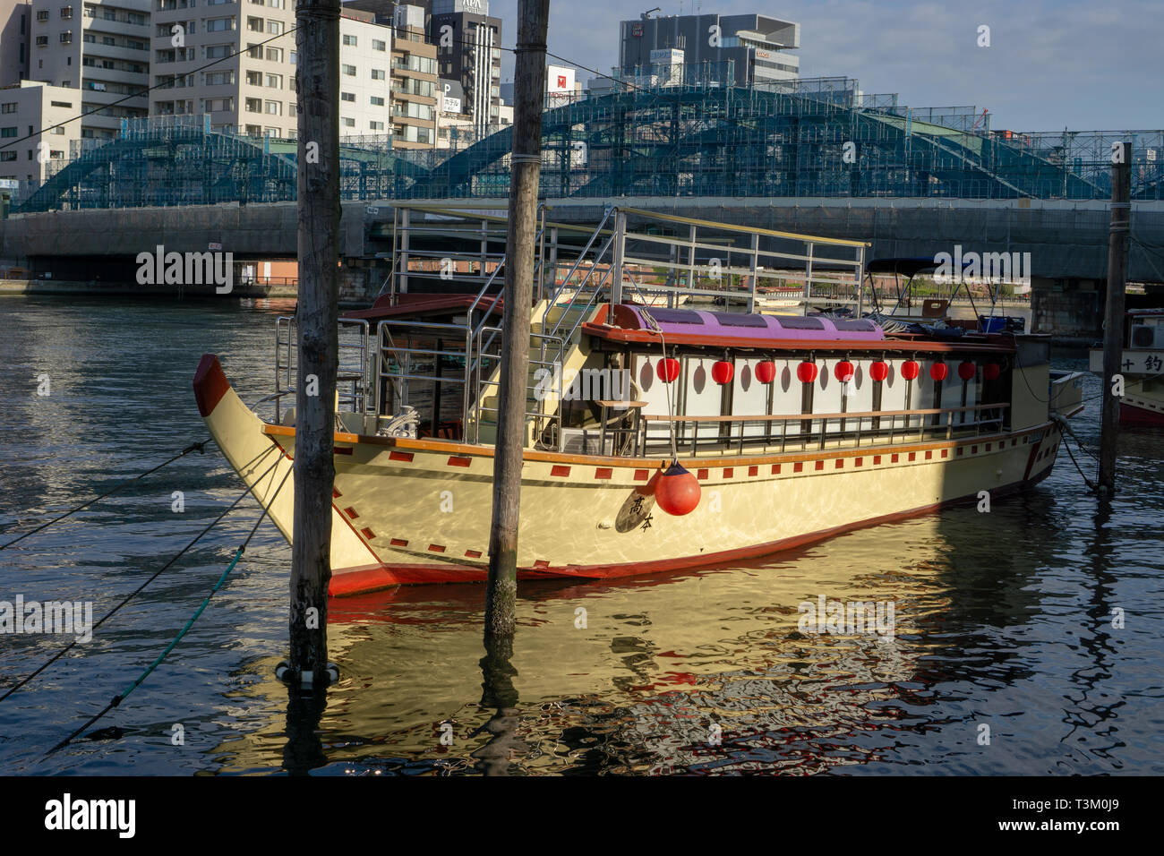 Best views of sumida river hi-res stock photography and images - Alamy