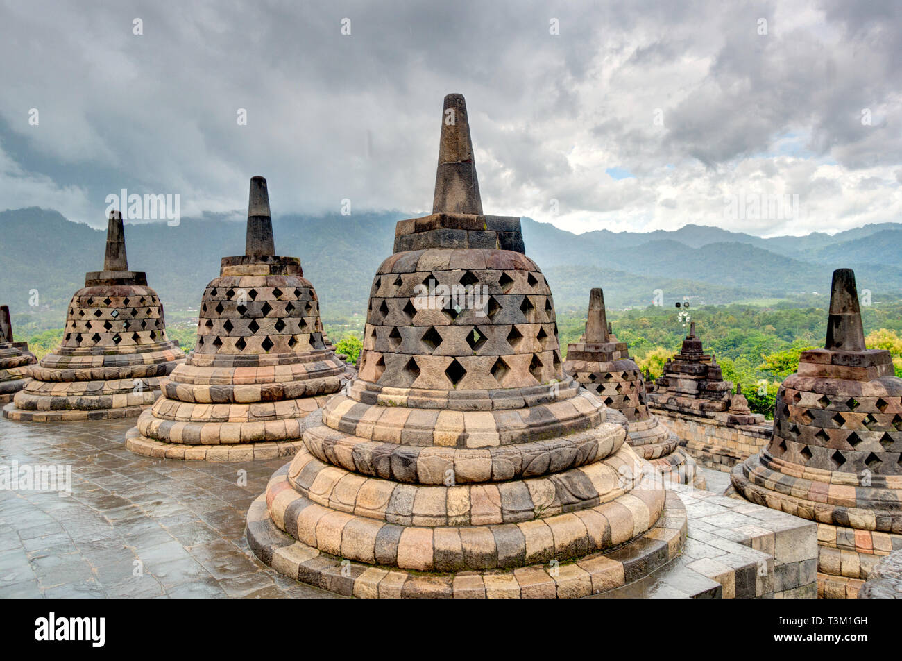 Borobudur temple, Java, Indonesia Stock Photo - Alamy