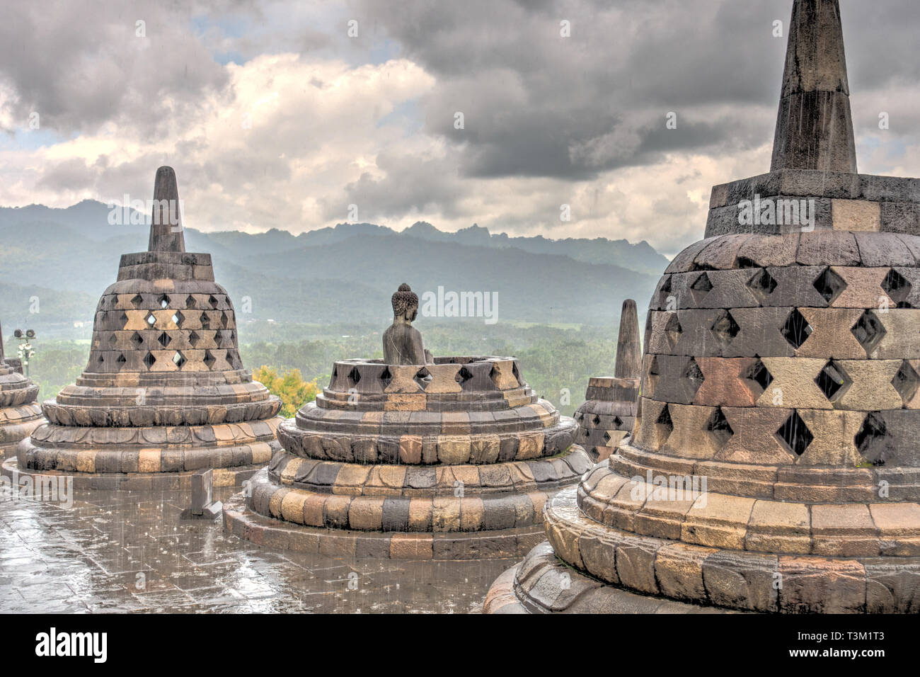 Borobudur temple, Java, Indonesia Stock Photo - Alamy