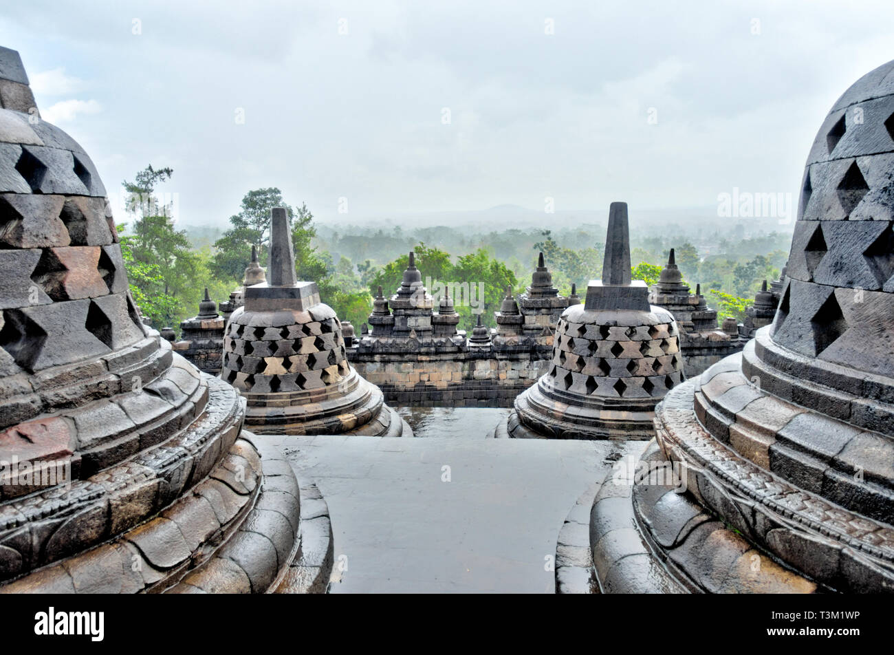 Borobudur temple, Java, Indonesia Stock Photo - Alamy