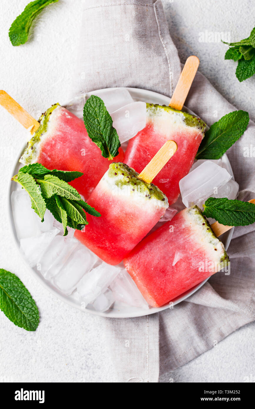 Homemade popsicles in shape of watermelon Stock Photo - Alamy