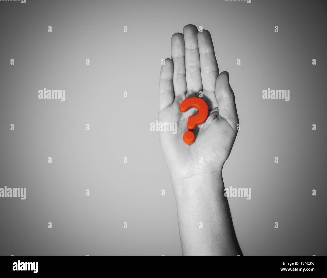 Hand question mark hi-res stock photography and images - Alamy