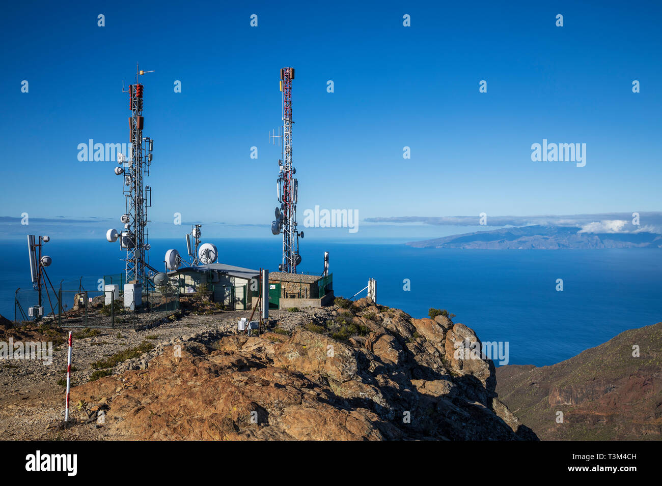 Communication Masts High Resolution Stock Photography and Images - Alamy