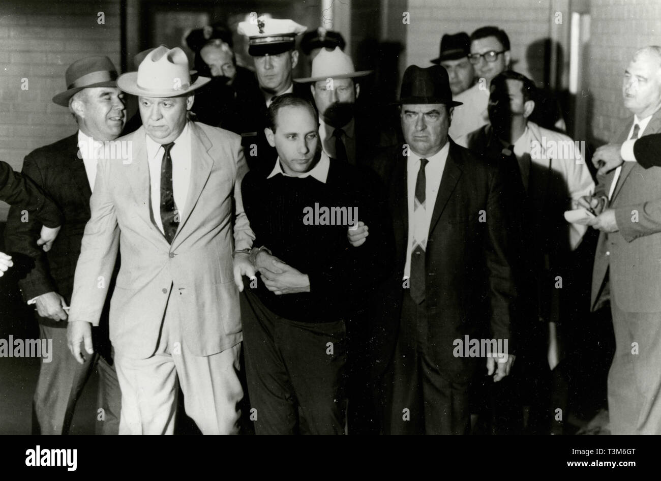 Willie Garson and Danny Aiello in the movie Ruby, 1992 Stock Photo - Alamy