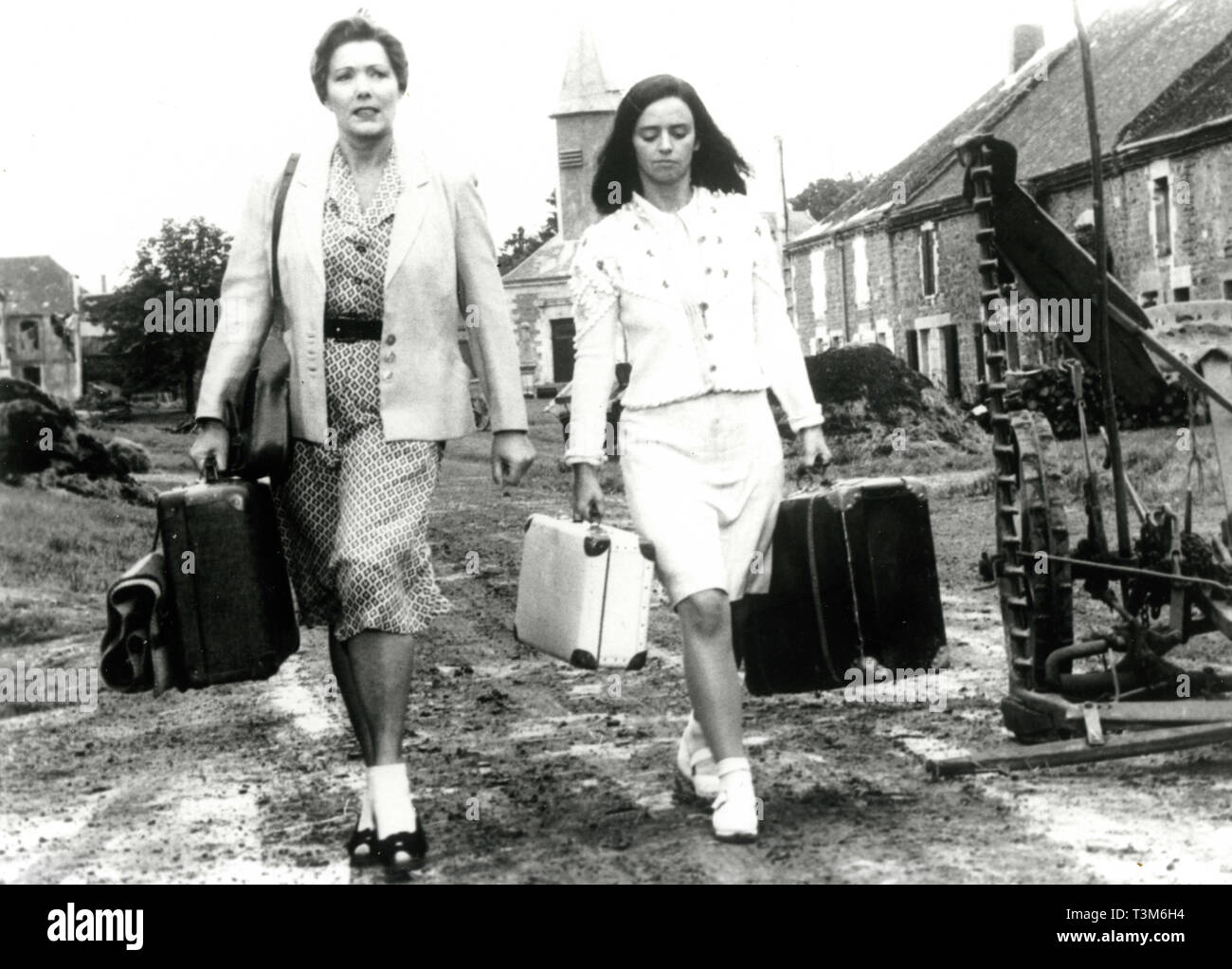 Willeke Van Ammelrooy and Els Dottermans in the movie Antonia, 1995 ...