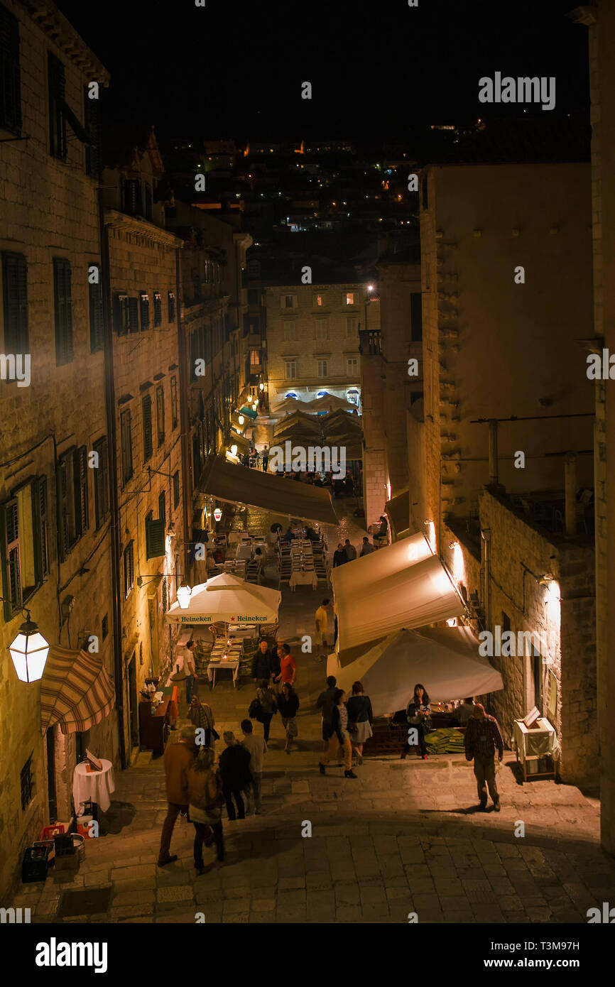 Dubrovnik nightlife hi-res stock photography and images - Alamy