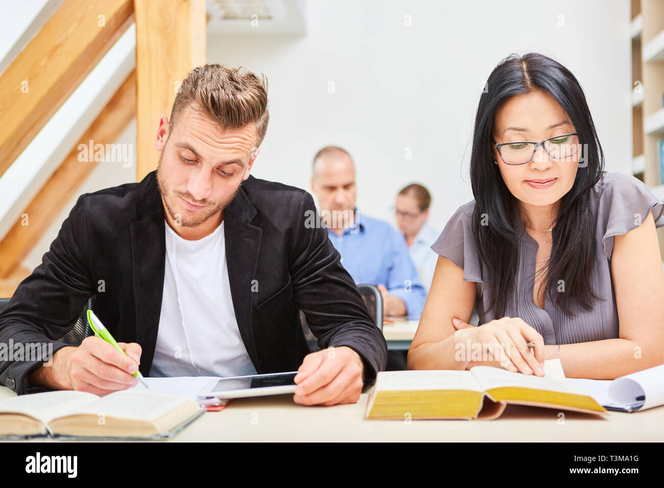 Exam room students hi-res stock photography and images - Alamy