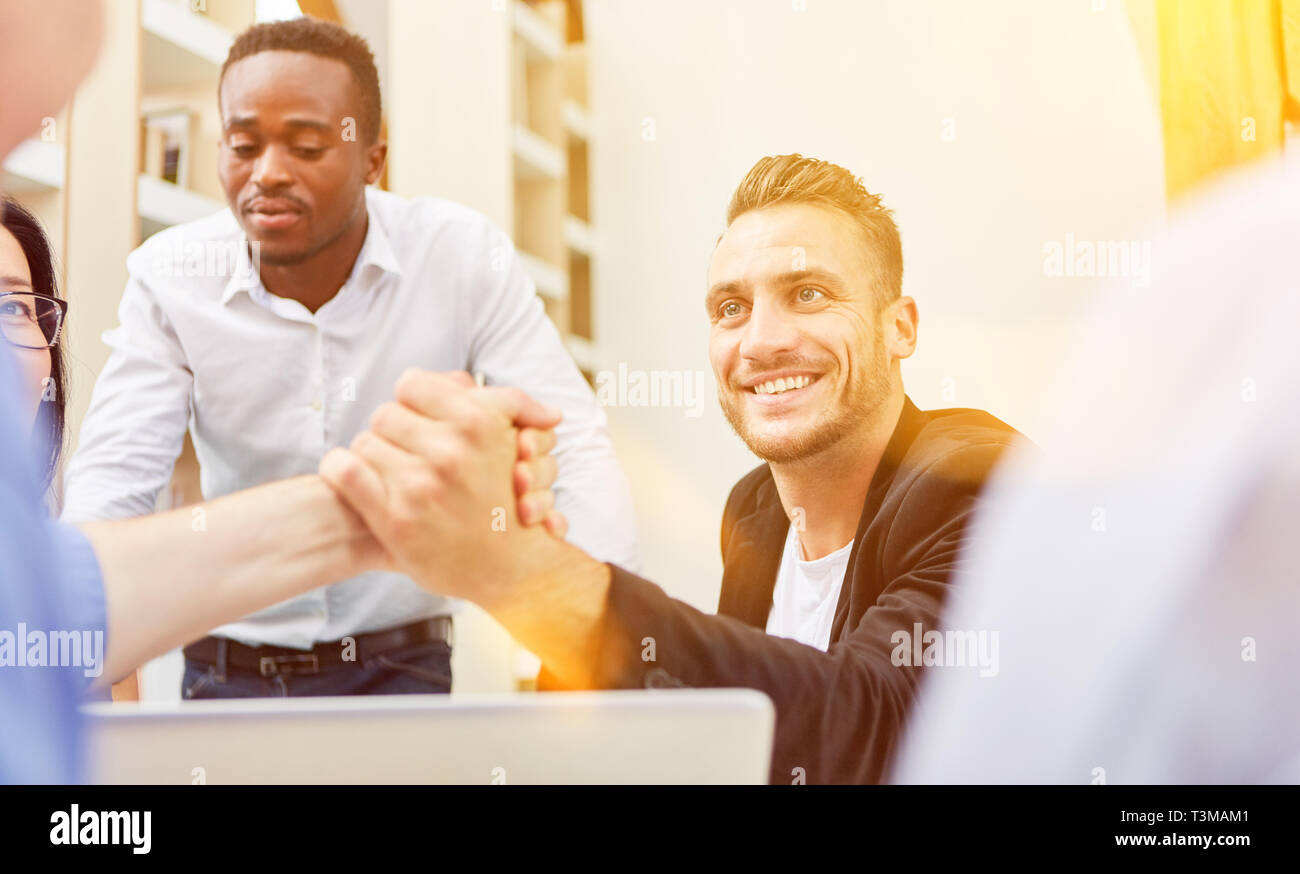 Teamwork hands hi-res stock photography and images - Alamy