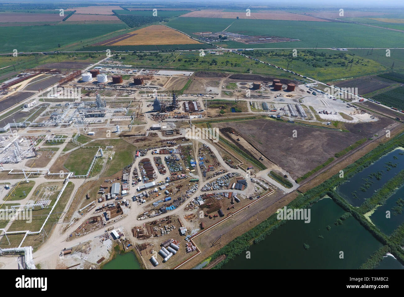 Refinery. Ready-to-use areas with equipment and equipment under ...