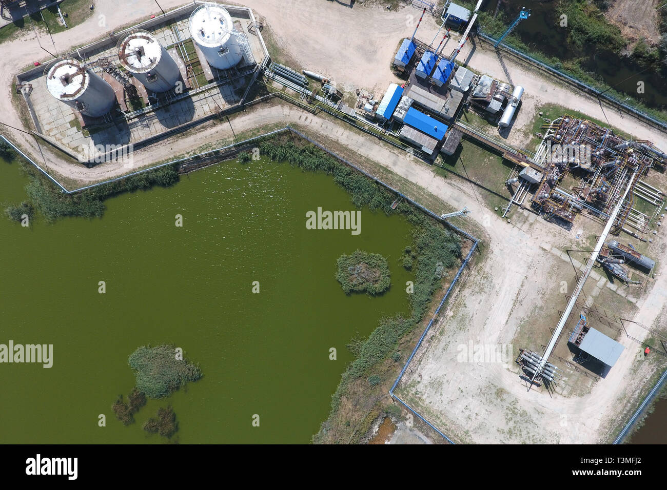 Top view of the equipment for oil separation. Equipment for the drying gas and condensate ...