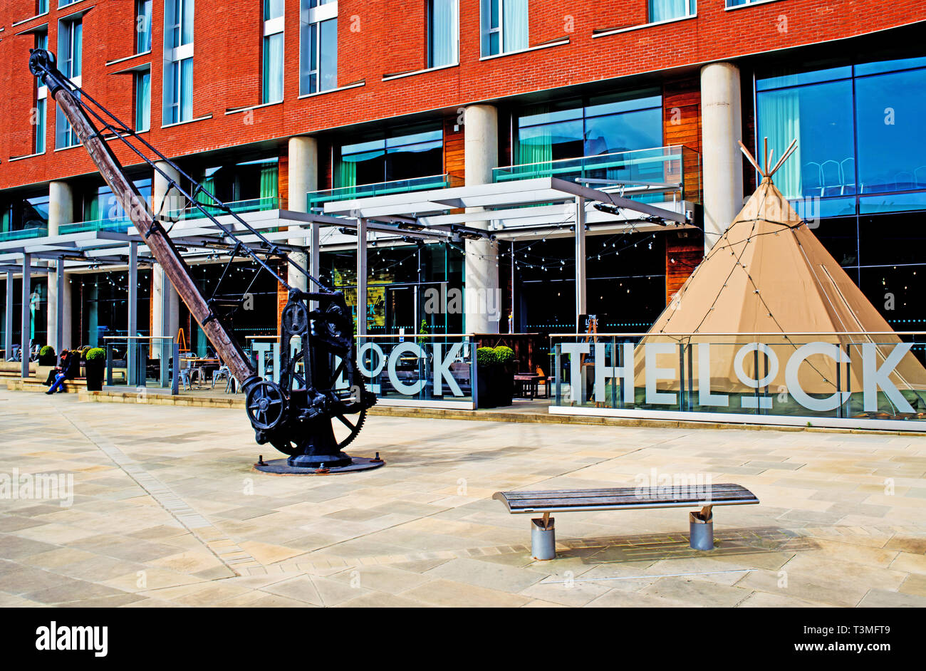 Leeds lock hi-res stock photography and images - Alamy