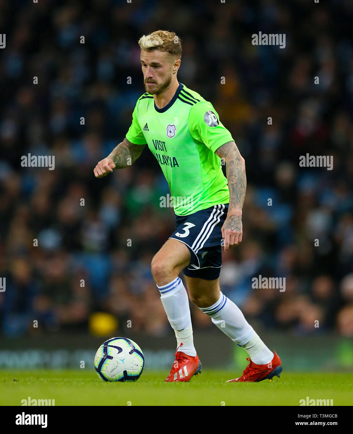 Joe bennett cardiff hi-res stock photography and images - Alamy