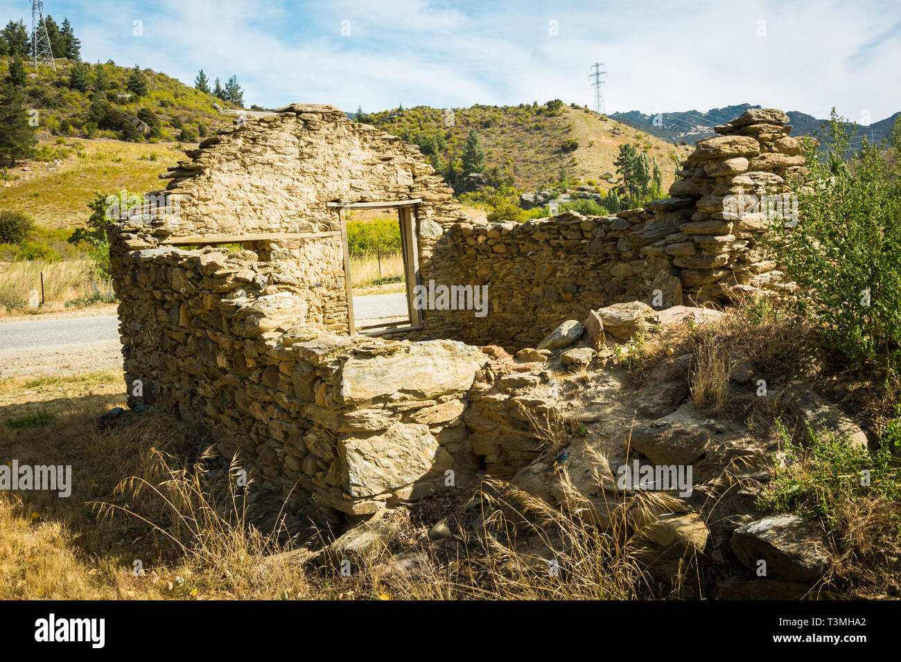 Ruins of the old bakery, Bendigo gold mine, New Zealand Stock Photo - Alamy