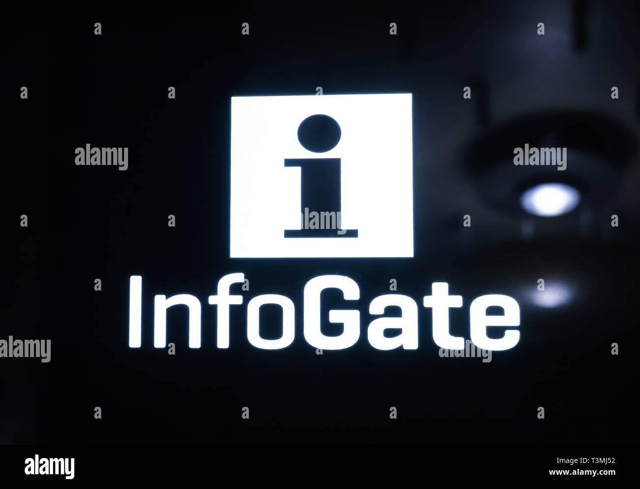 Airport font hi-res stock photography and images - Alamy