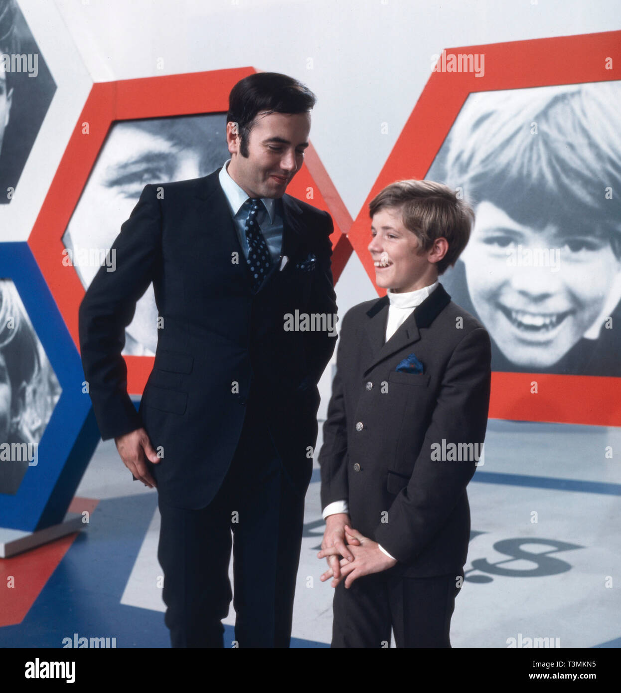 Musik aus studio b hi-res stock photography and images - Alamy