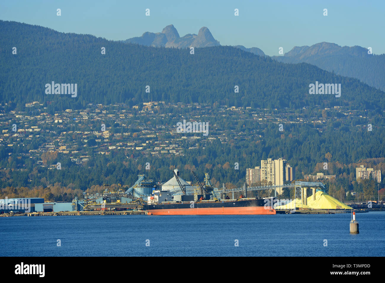 Vancouver port tanker hi-res stock photography and images - Alamy
