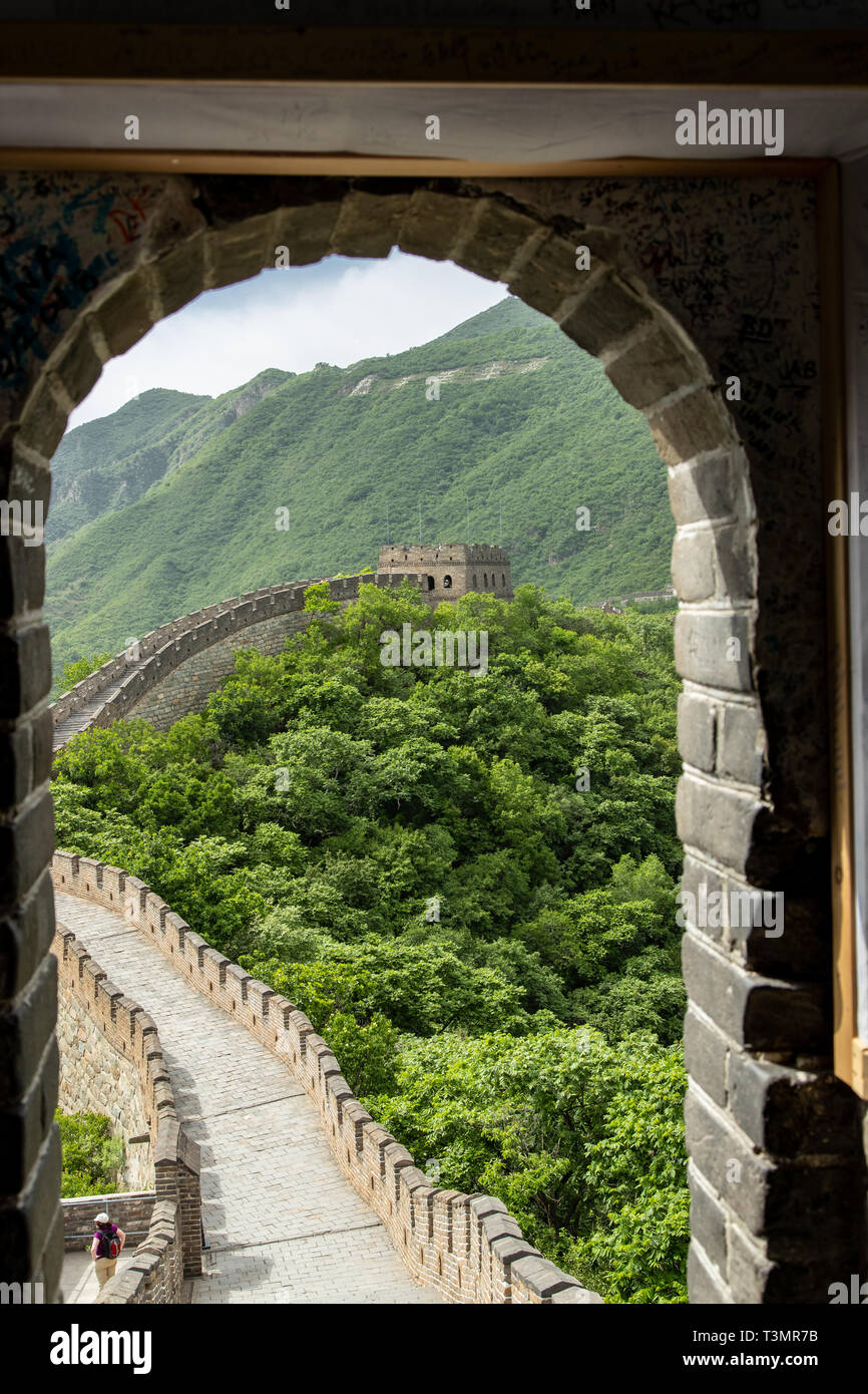 Architecture stone wall openings hi-res stock photography and images ...