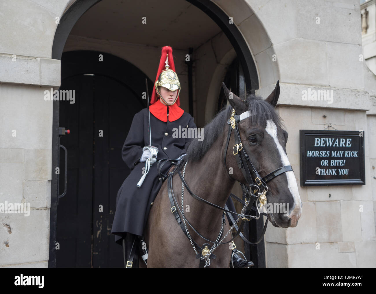 Mounted Soldier outside Horse Guards Stock Photo - Alamy