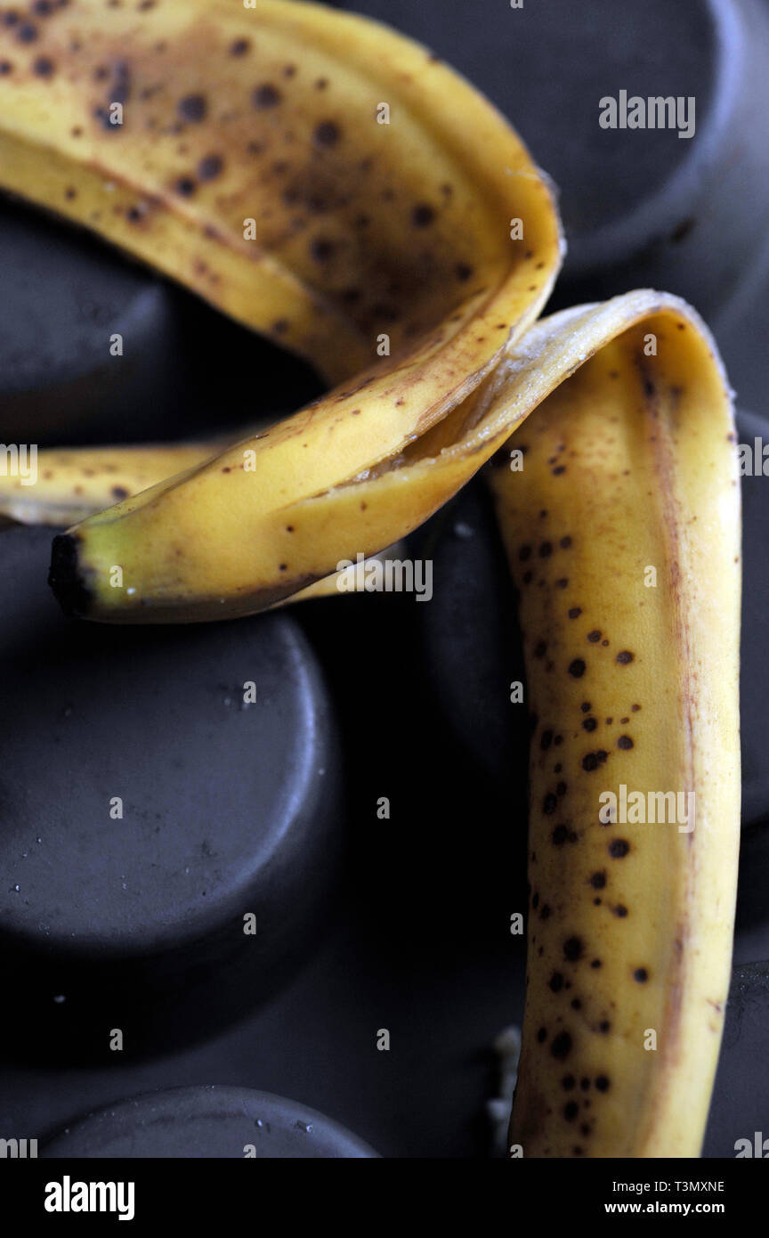 Banana skin people hi-res stock photography and images - Alamy