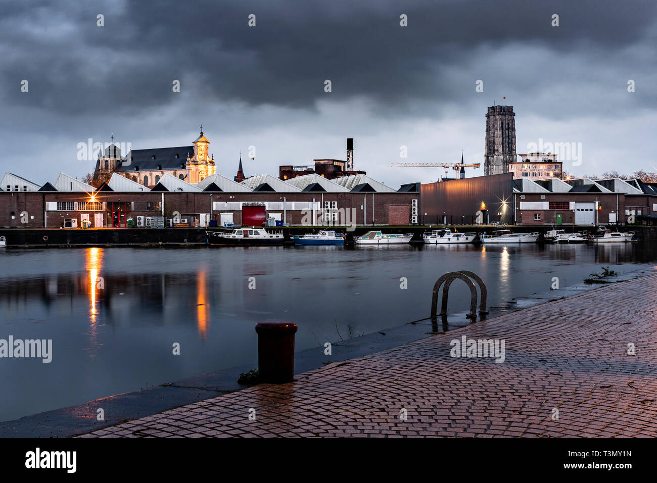 Cathedral malines hi-res stock photography and images - Alamy