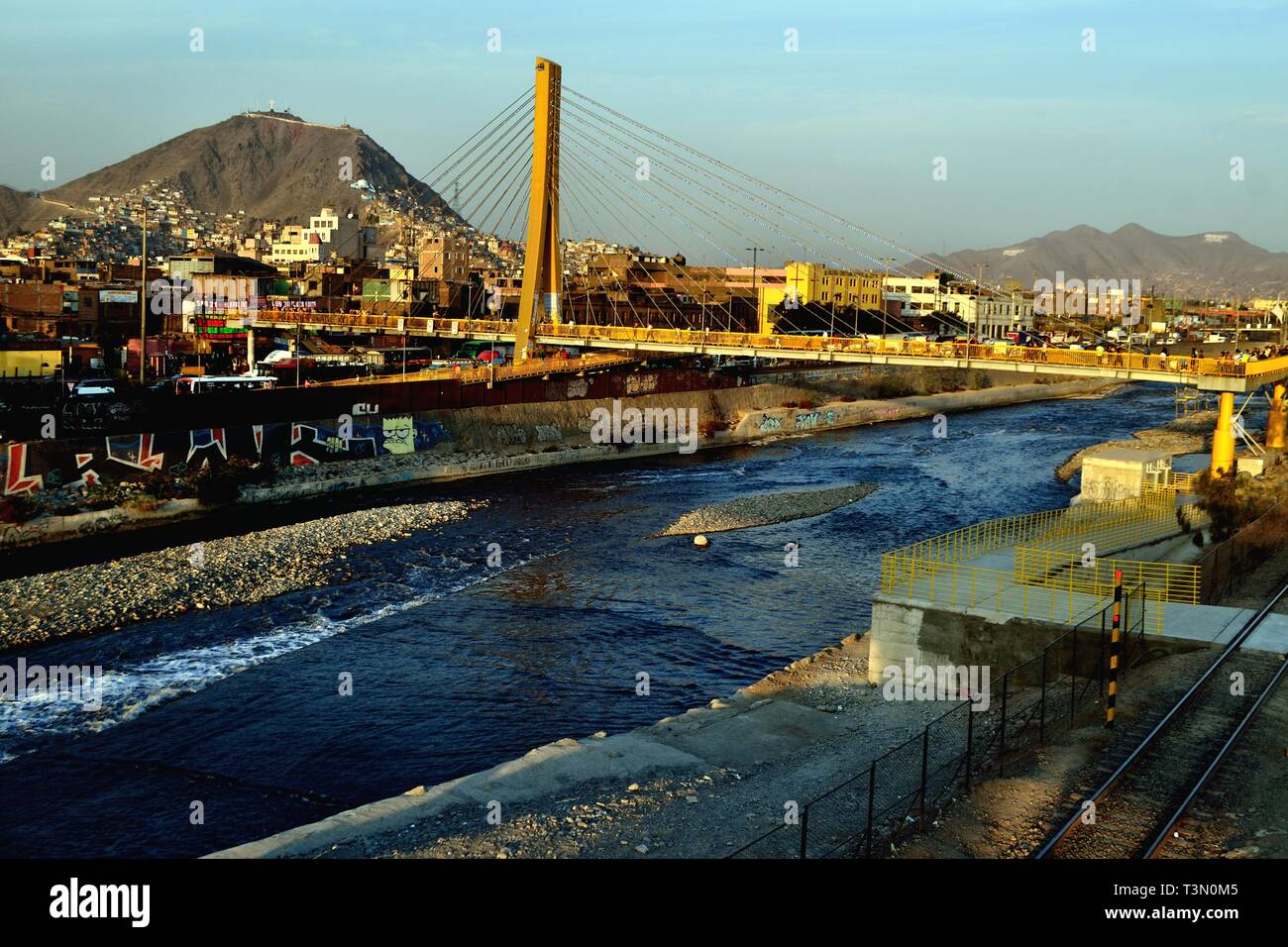 Traffic jam lima peru hi-res stock photography and images - Alamy