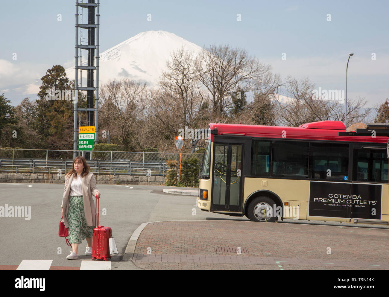 GOTEMBA PREMIUM OUTLETS/JAPAN Stock Photo - Alamy
